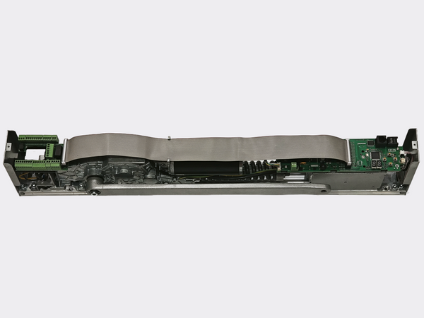 DoorDynamic ED100 & ED250 Swing Door Operator – GR 63×55 – Doordynamic